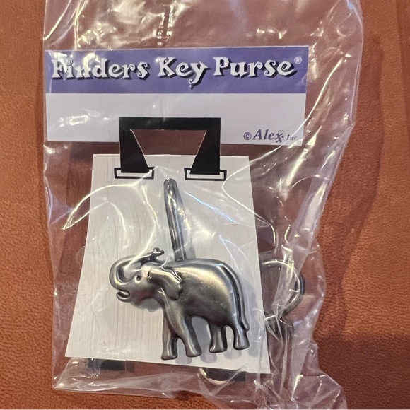 Accessories | Elephant Key Finder | Poshmark